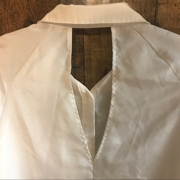 Halo | Tops | Halo Boutique Keyhole Open Back Blouse | Poshmark